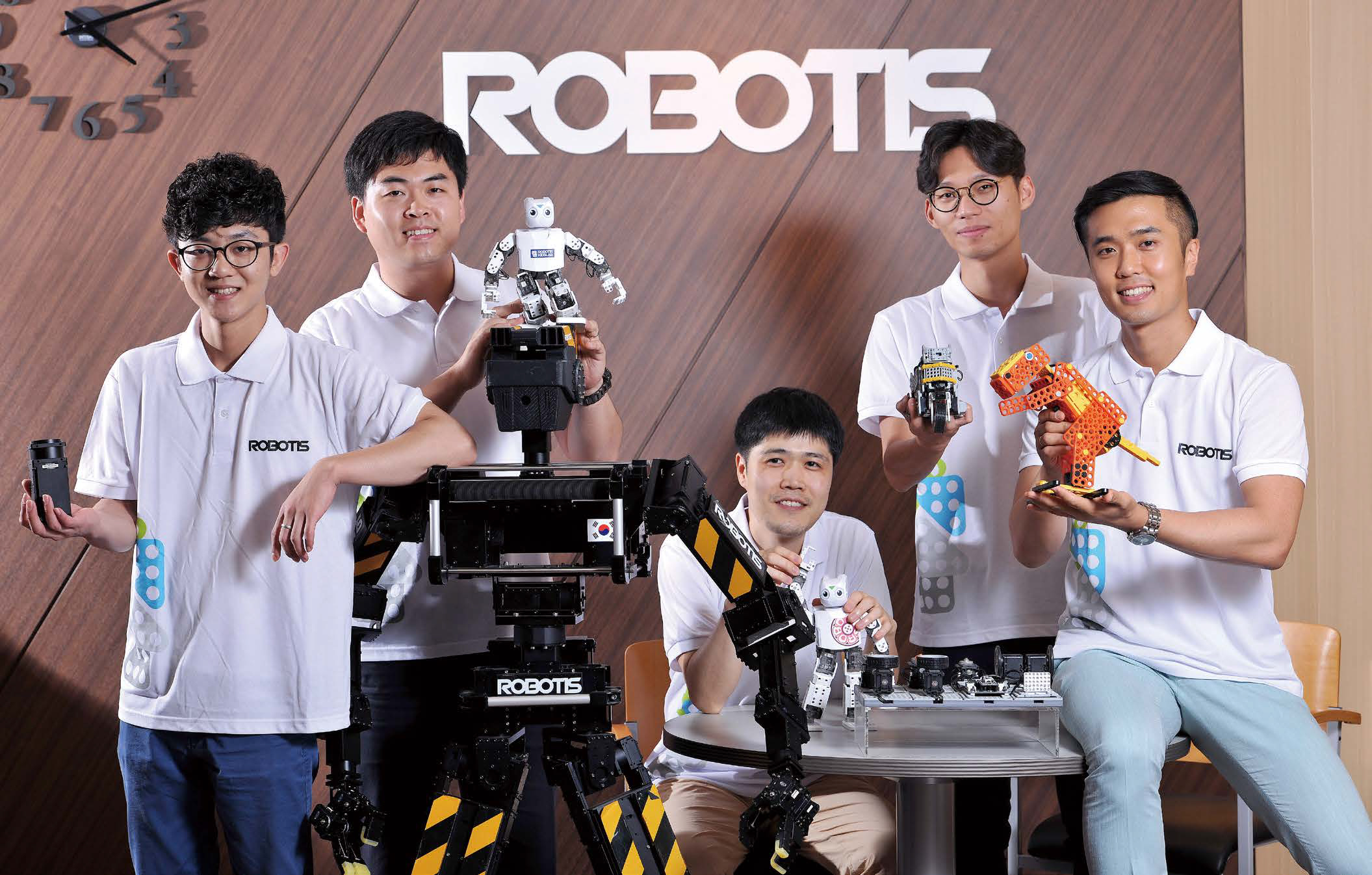 User-created robot that allows users to make their own robots – Korean ...